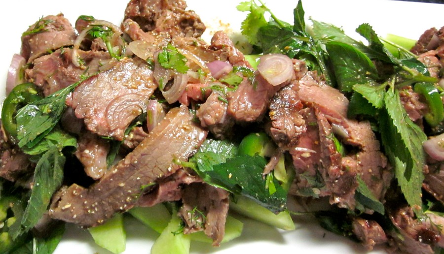 Cách làm gỏi bò Thái Lan ngon hấp dẫn ngày tết